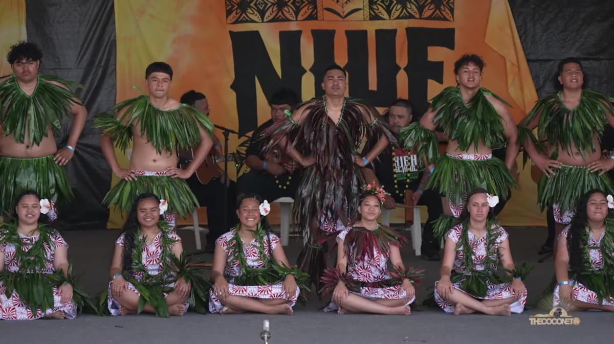 POLYFEST 2023: ONEHUNGA HIGH SCHOOL NIUEAN GROUP - FULL PERFORMANCE — thecoconet.tv - The world ...